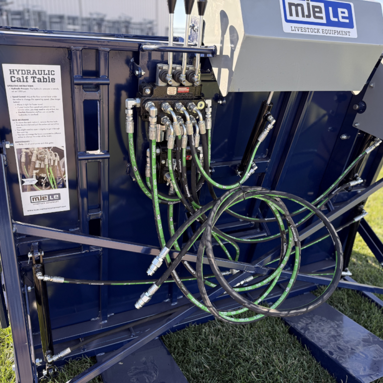 The Hydraulic Calf Table - MJE Livestock Equipment